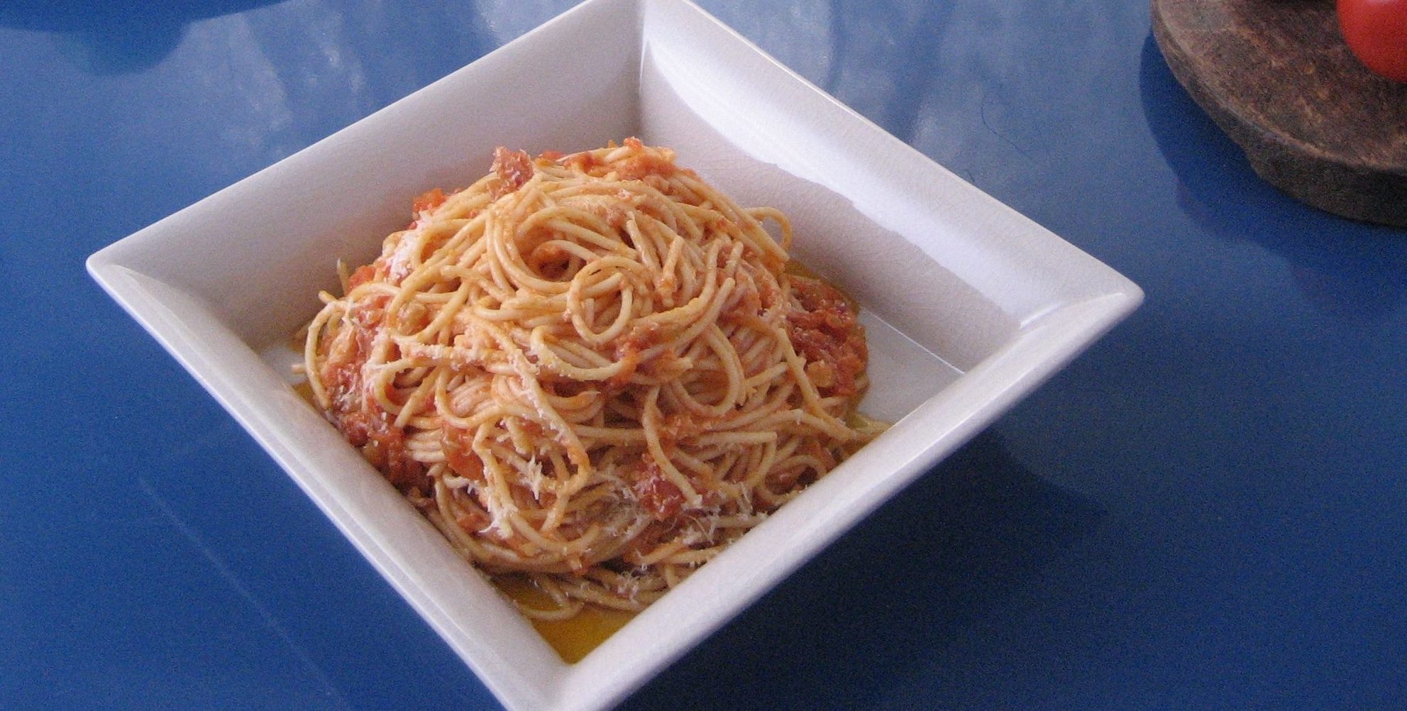 Spaghetti in Tomato Apple Sauce - Lidia