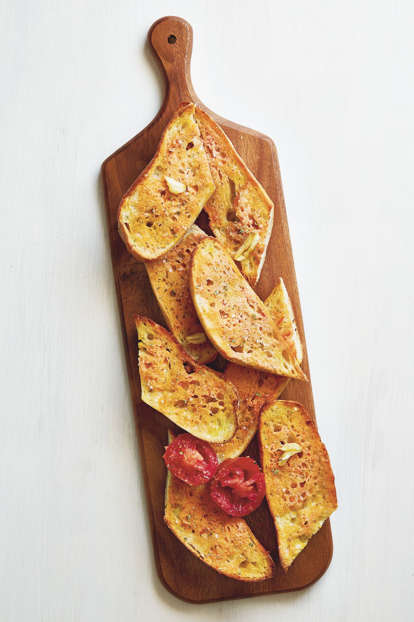 Tomato-Garlic Bread - Lidia